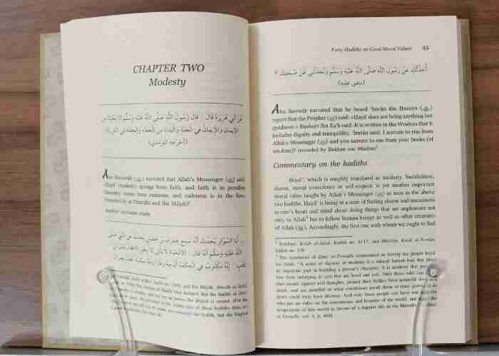 Forty Hadiths on Good Moral Values - The Islamic Book Cafe LLC